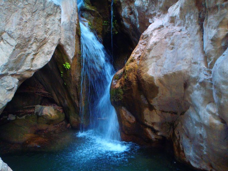 Sarakina kloof Kreta