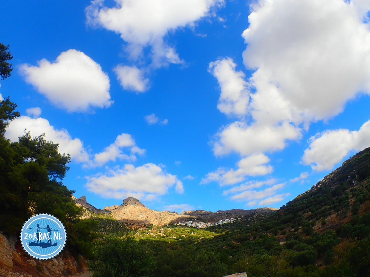 Wandelen in de omgeving van de Pefki kloof op Kreta